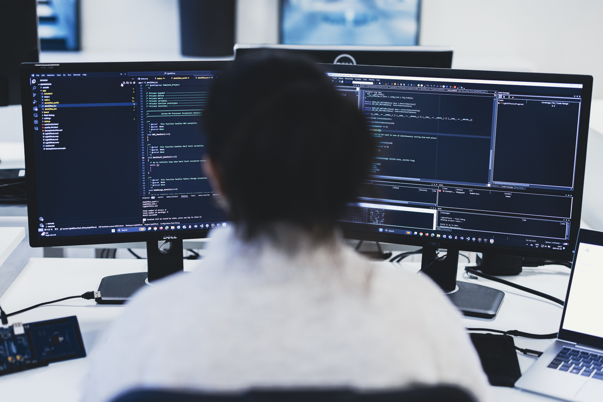 Reducing RAM footprint to lower BOM cost in embedded systems